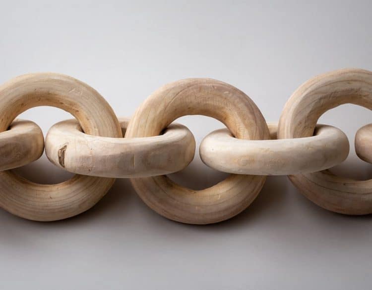 Wooden Chain – Liz Hand Woods